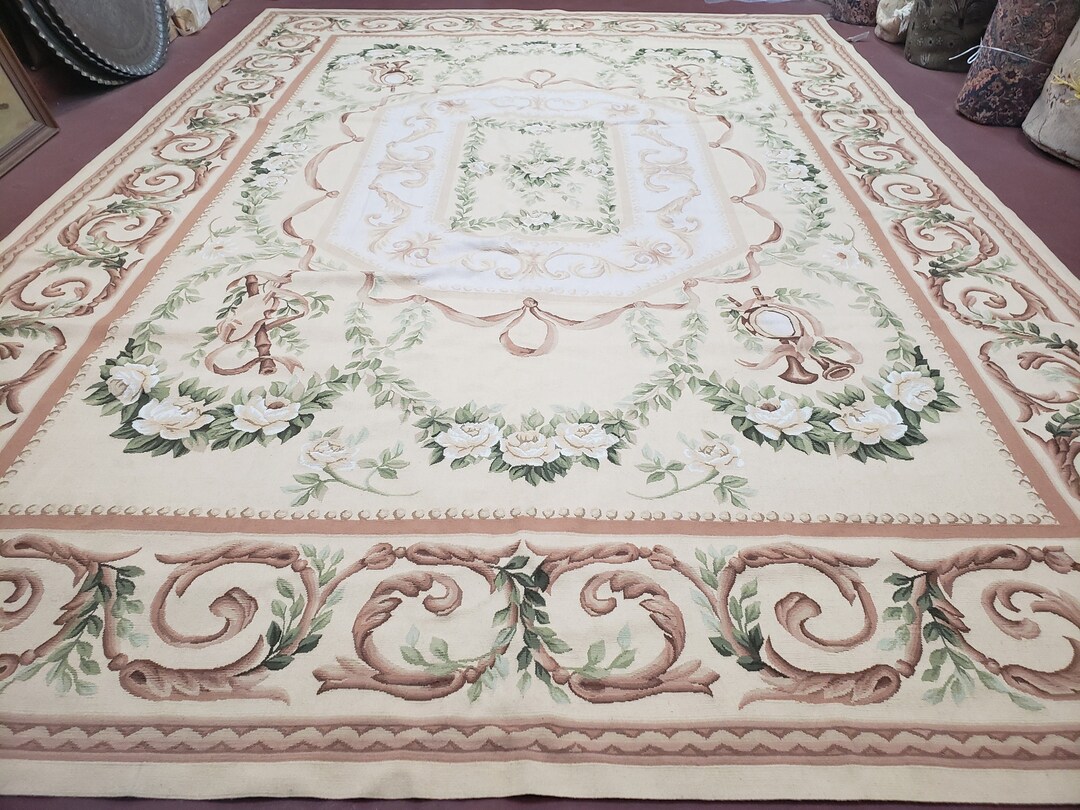 Elegant Aubusson Rug 10 X 14, Cream and Ivory Simple Aubusson Floral ...