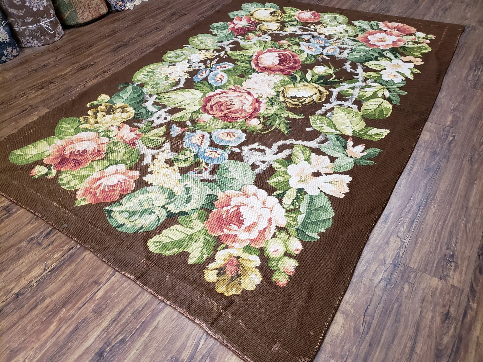 Floral Needlepoint Rug Medium Rug Vintage Area Rug Handmade - Etsy