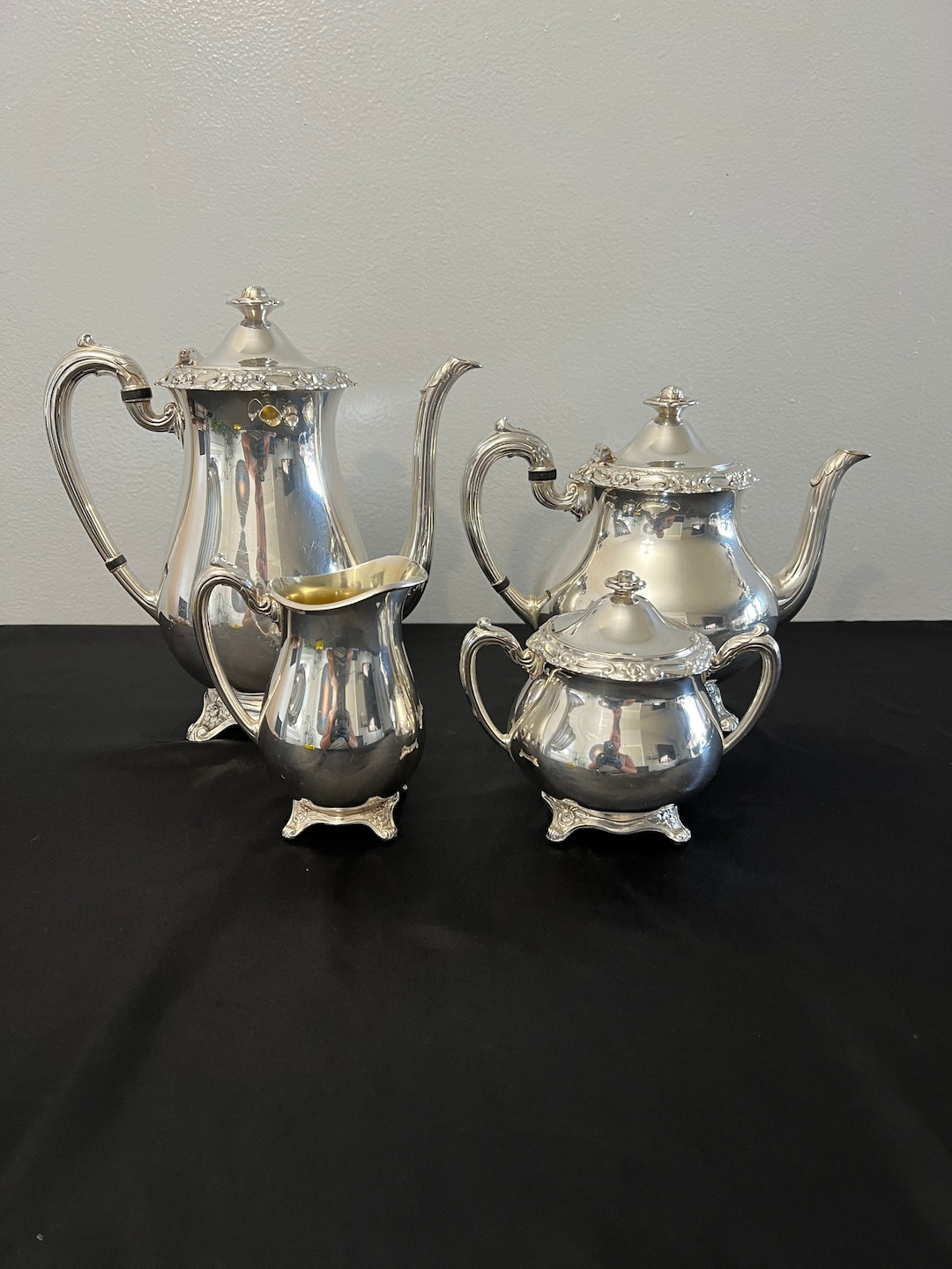 4pc Silver Plated Coffee and Tea Set by 1881 Rogers, the Glenrose ...
