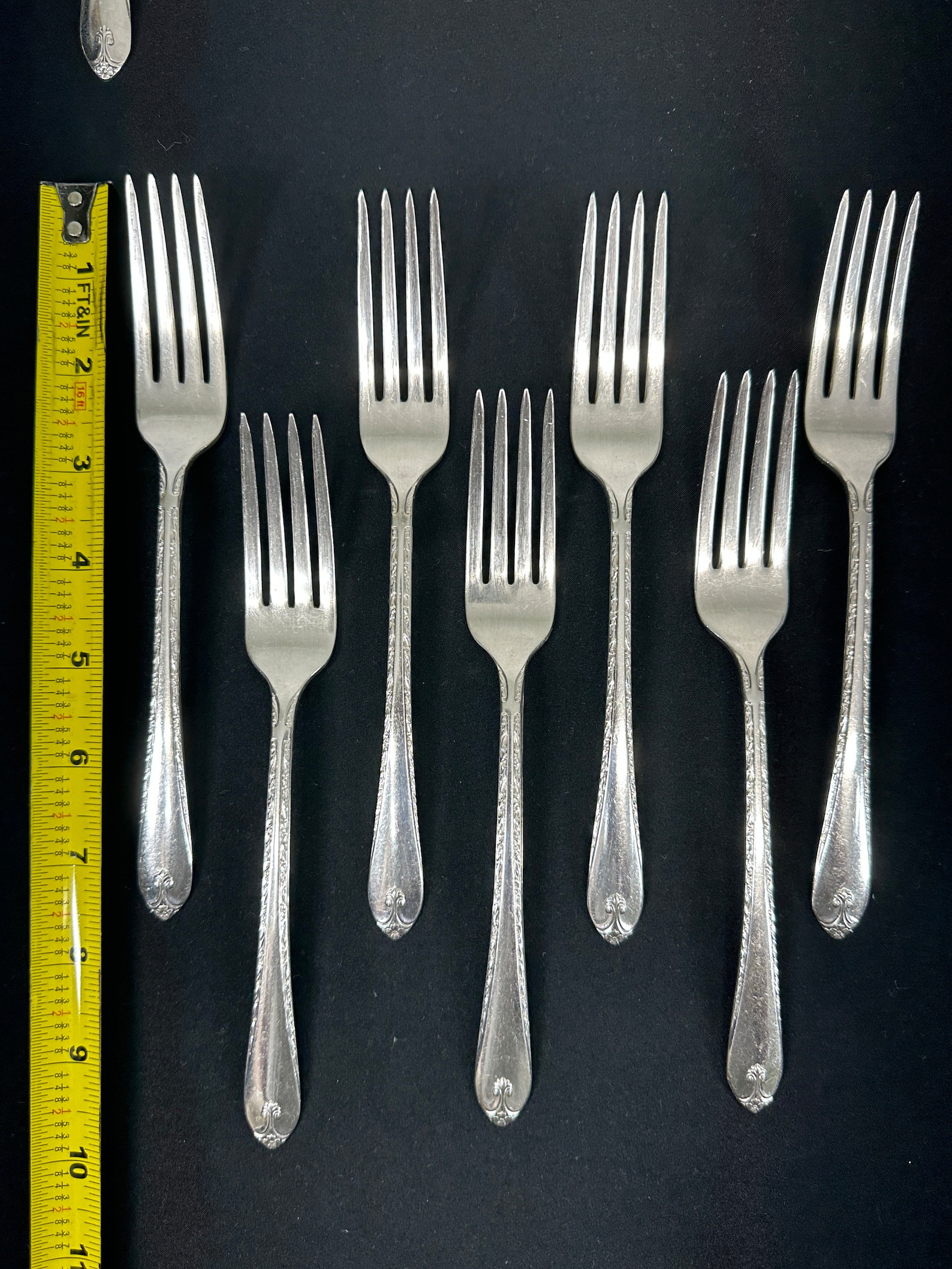 41pc Silver Plated Flatware Set, Exquisite Pattern, Wm Rogers and Son ...