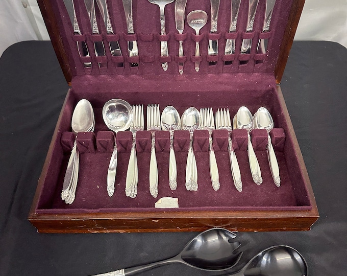 59pc Silver Plated Flatware, Firelight Pattern by Onedia, Their ...