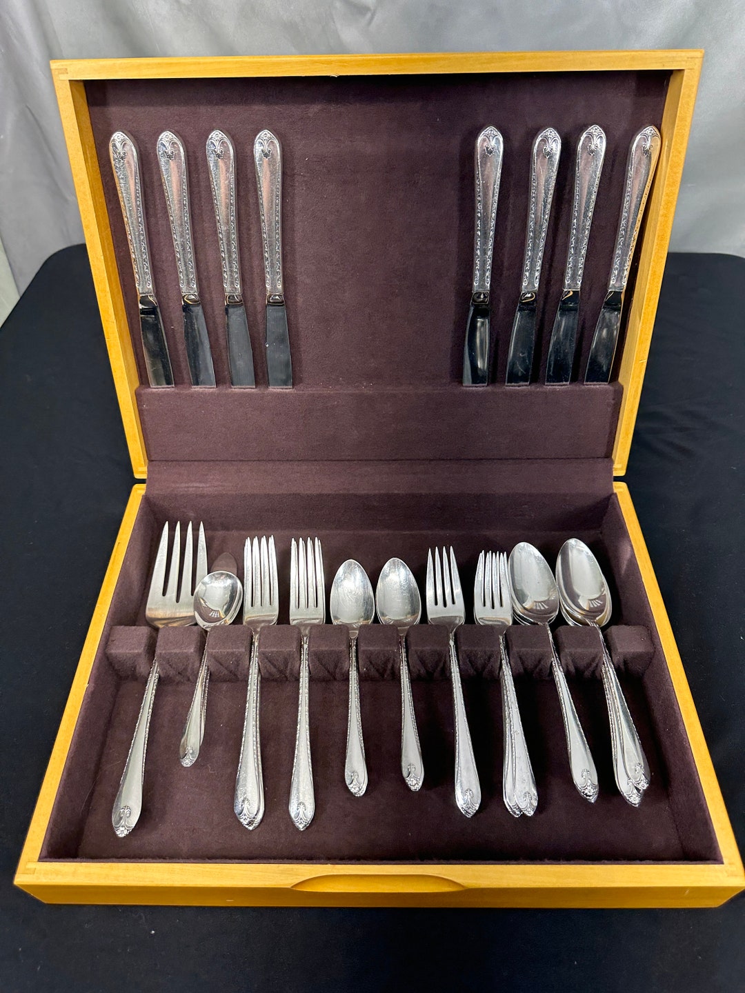 41pc Silver Plated Flatware Set, Exquisite Pattern, Wm Rogers and Son ...