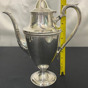 4pc Silver Plated Tea Set by International Silver Co., Pattern is ...