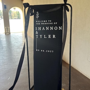 Black Linen Welcome Sign - Etsy