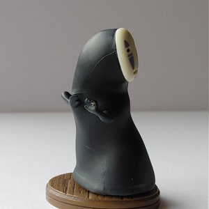 Ghibli Spirited Away "no-face" Huh? Mini Figure Kaonashi Kawaii ...