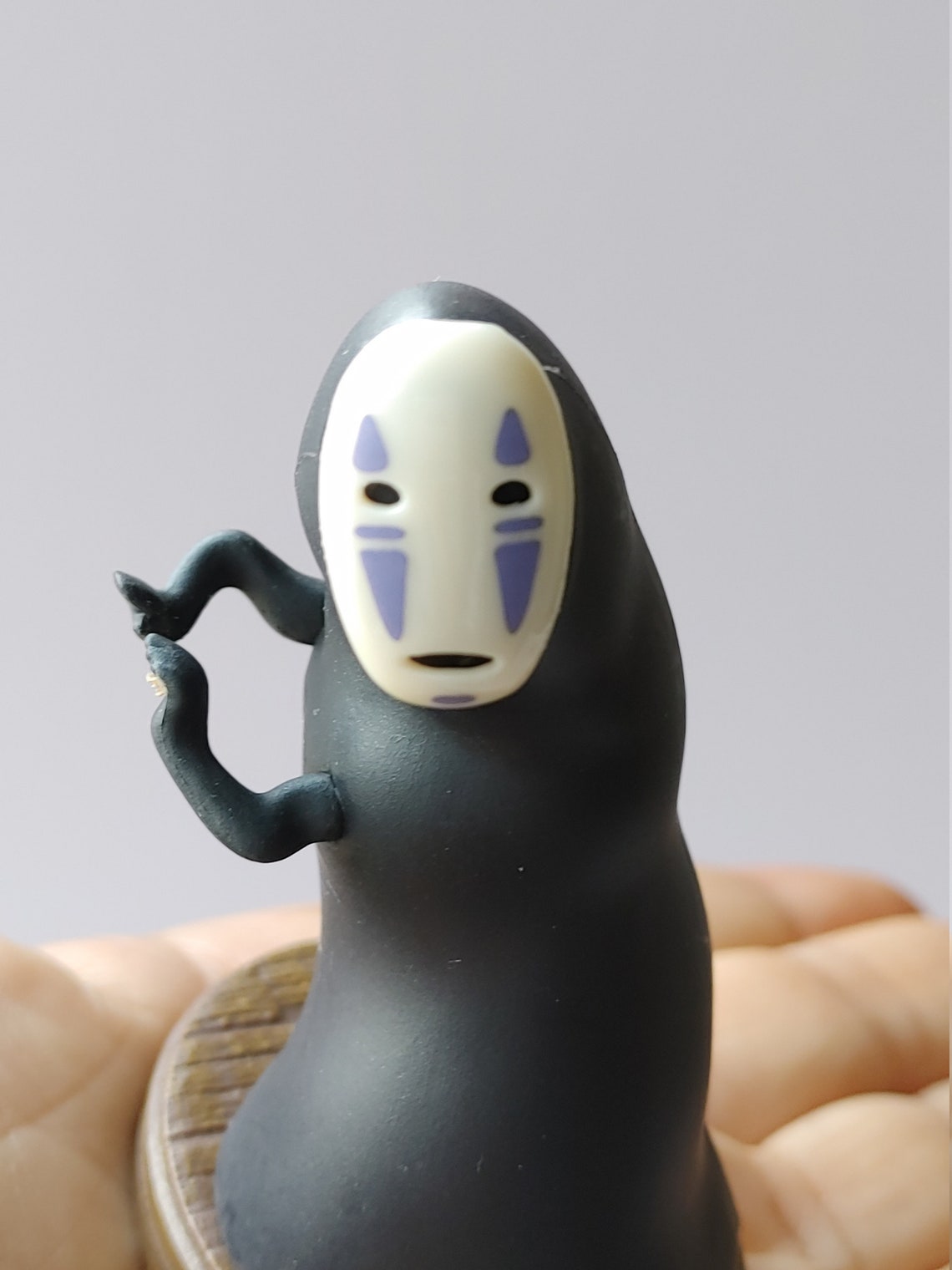 Ghibli Spirited Away no-face Huh Mini Figure - Etsy