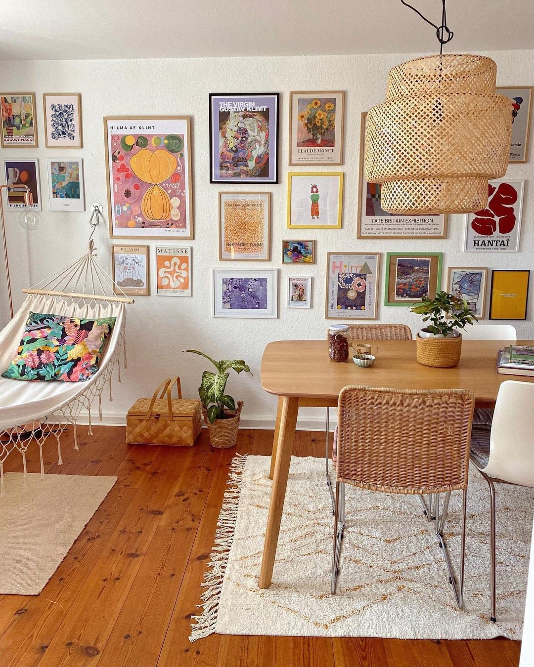 Home Gallery Set - Great Set With 16 Artworks - Eclectic Set ...