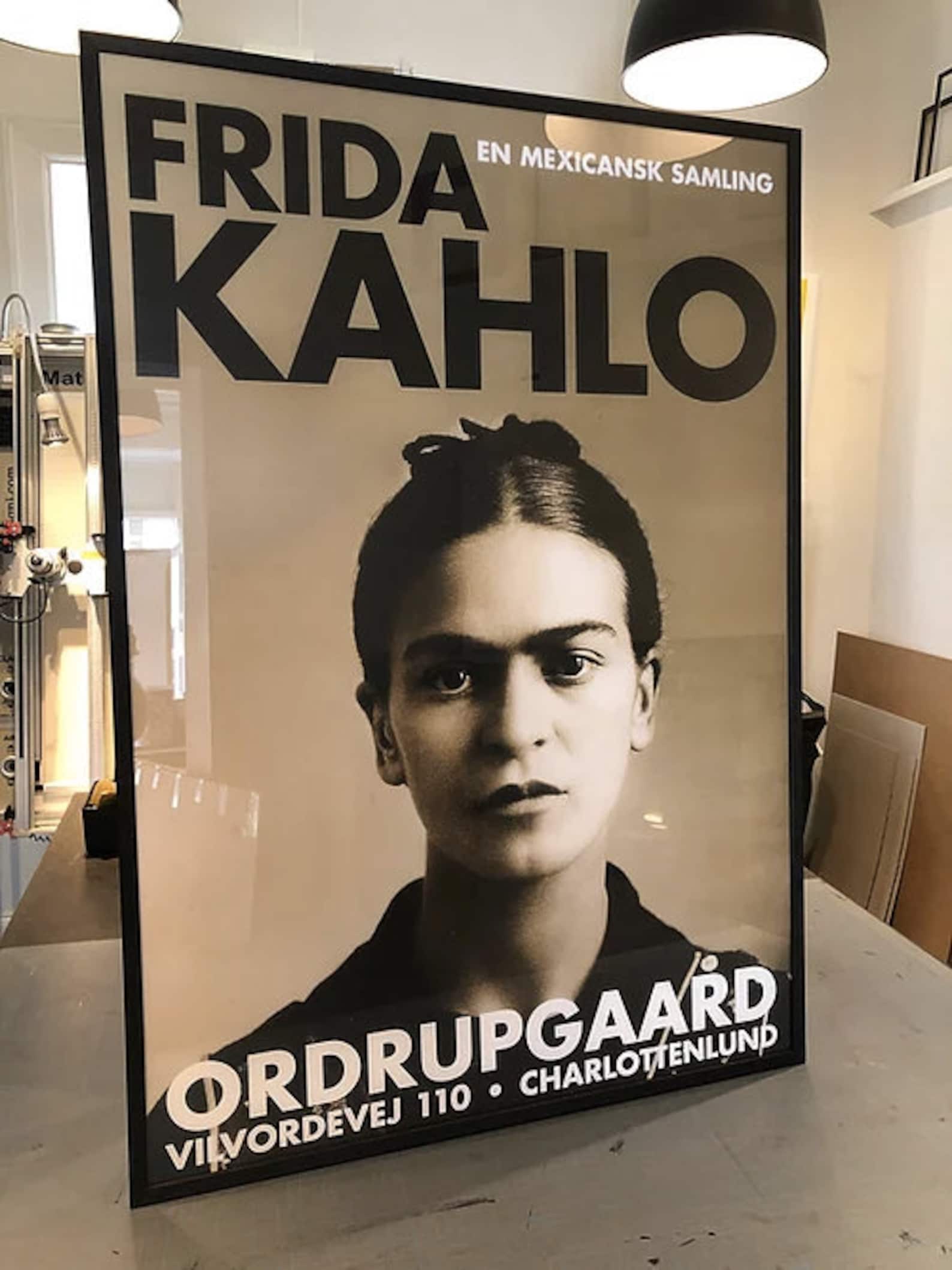 Frida Kahlo Kahlo Poster / Portrait With Gallery Affiche - Etsy