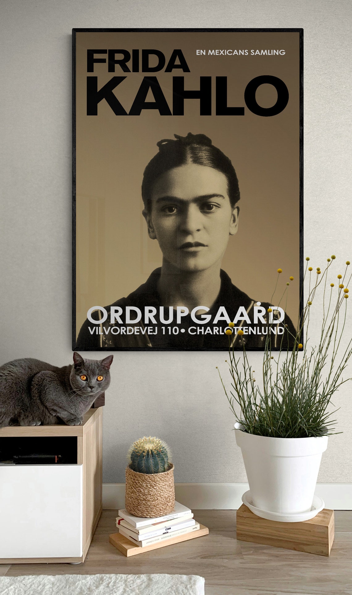 Frida Kahlo Kahlo Poster / Portrait With Gallery Affiche - Etsy