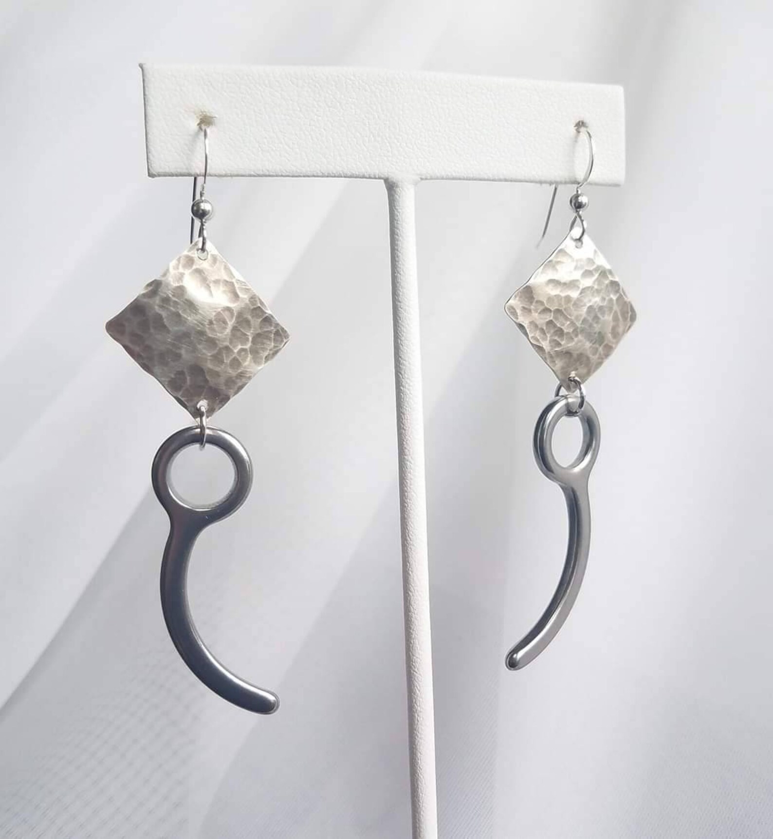 Skydiving Parachute Closing Pin Earrings! - Etsy