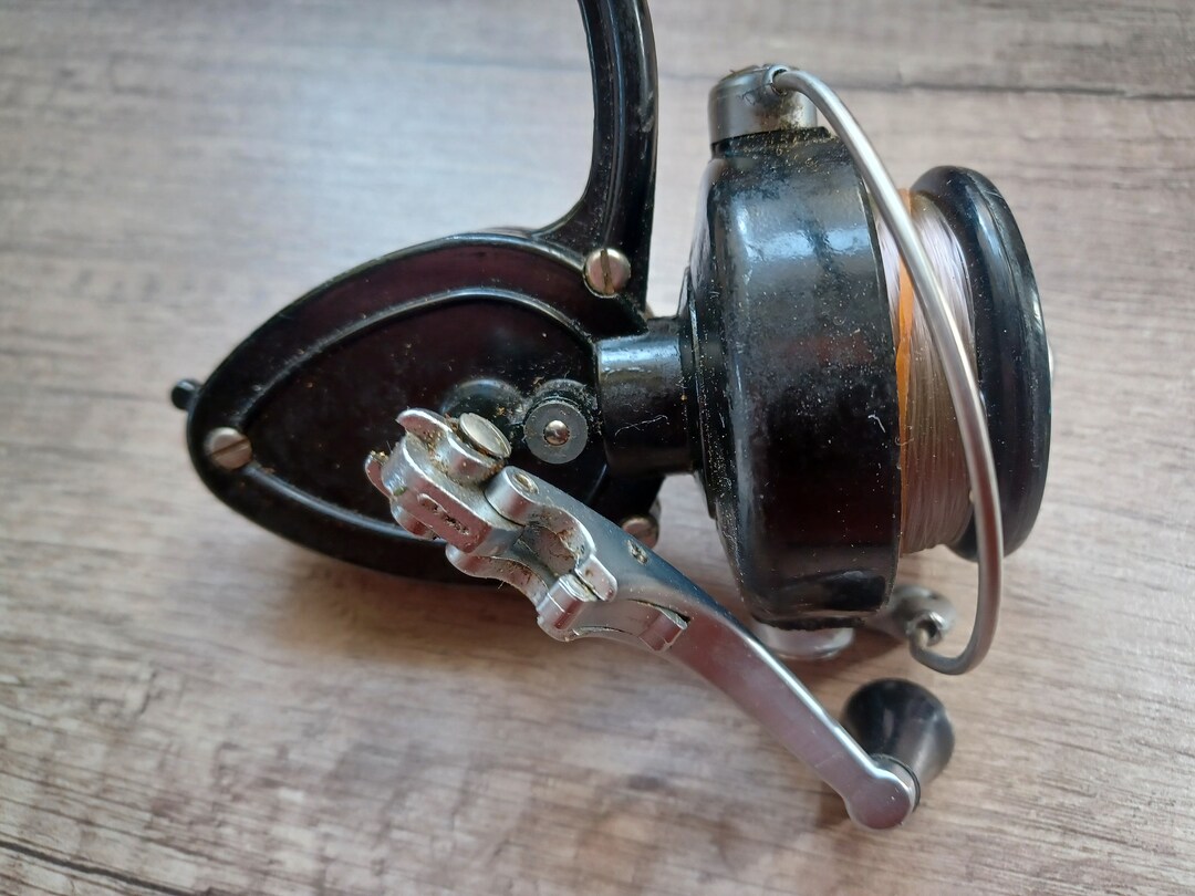 A Good Vintage 1960s Intrepid Regent Spinning Reel. Fully Working ...