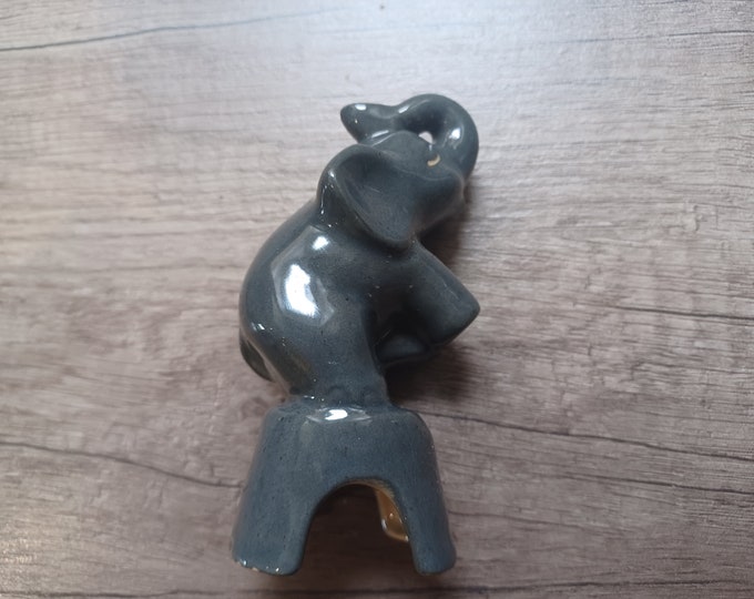 A Grey Elephant on a Pedestal Pie Funnel (vent) - Etsy