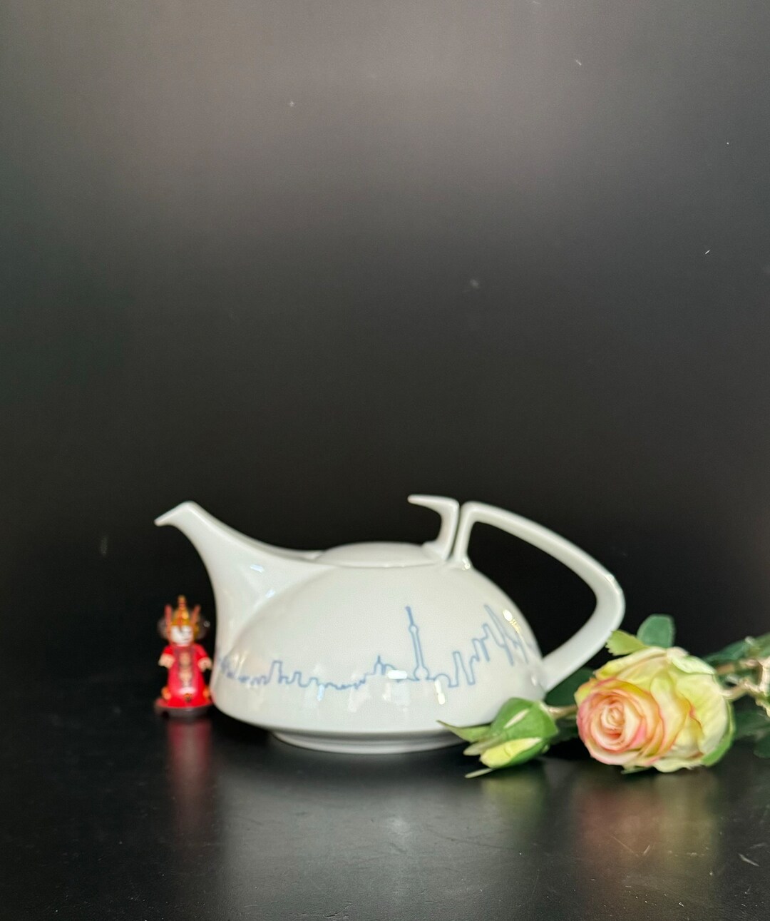 Walter Gropius Bauhaus Design Teapot Decor BIG + KILO Shanghai ...