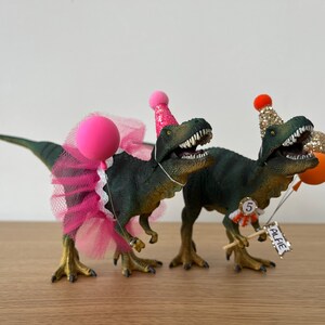 T-rex Juvenile Dinosaur Party Animal Cake Topper Keepsake - Etsy UK