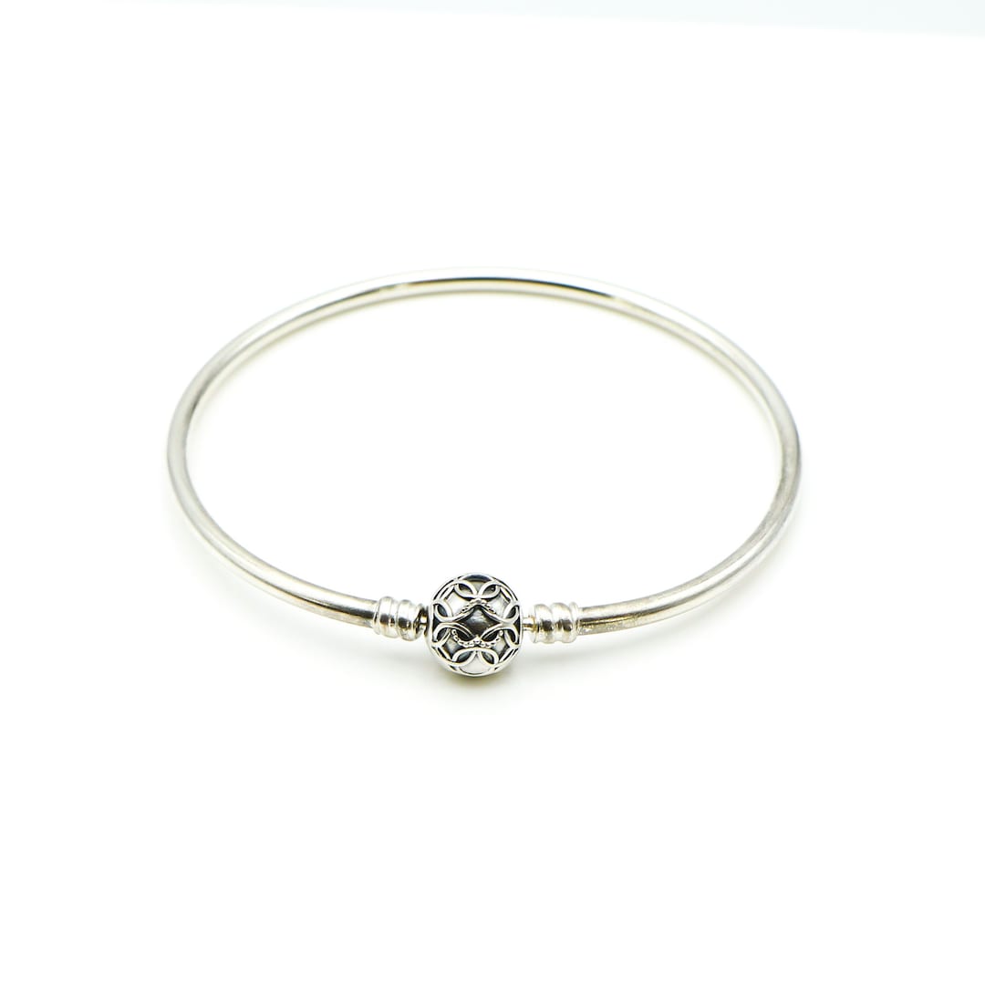 Pandora RARE 7.9-inch Sterling Silver Pattern of Love Bangle Bracelet ...