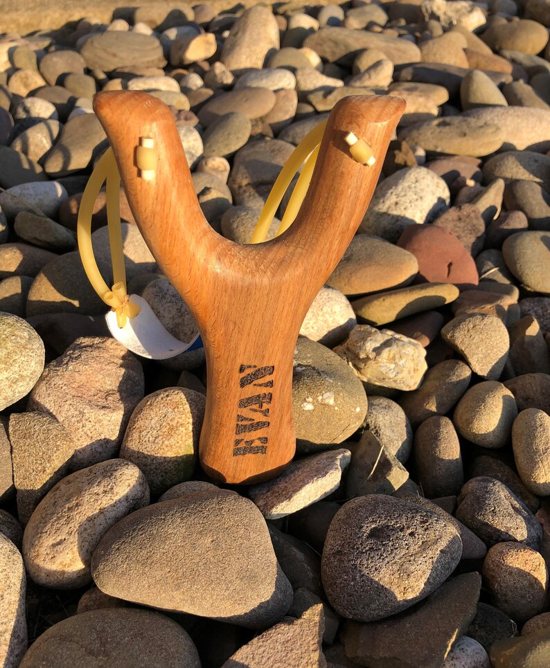 Fronde en bois artisanale personnalisée avec granulés de | Etsy