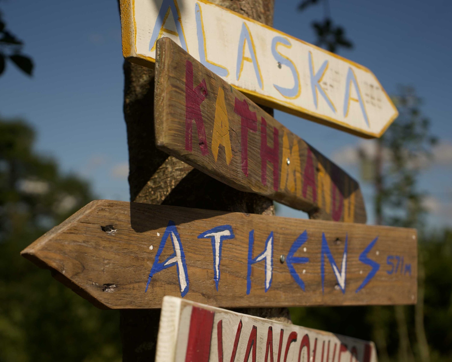 6 X Travel Arrows, Customised Signs, Destination Sign, Signpost, Tiki ...