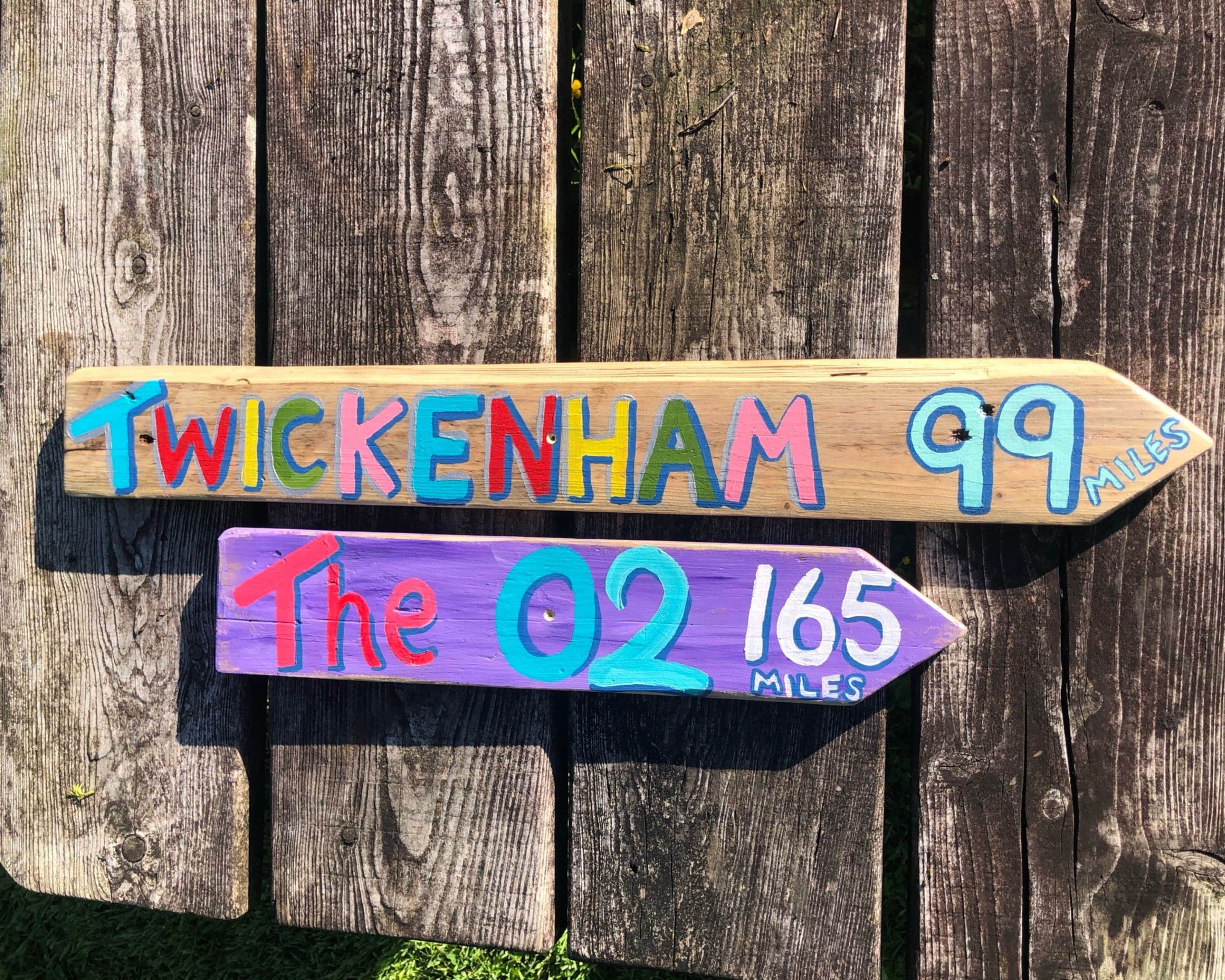 2 X Festival Destination Signs Directional Travel Arrow - Etsy UK