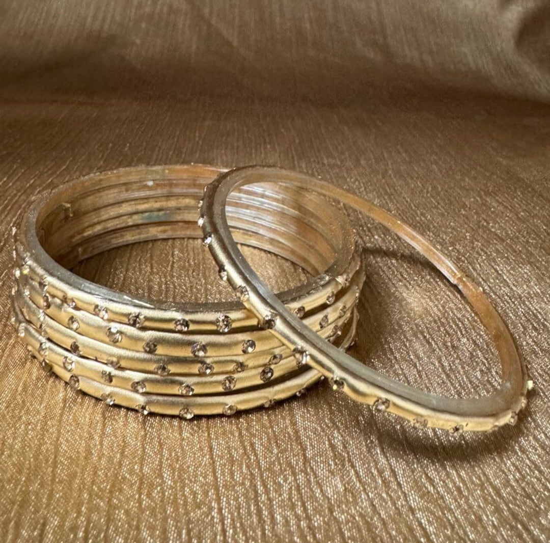 Diyabati - 6 Pack Indian Glass Bangles Churiyan Kangan Set Bracelet - Etsy