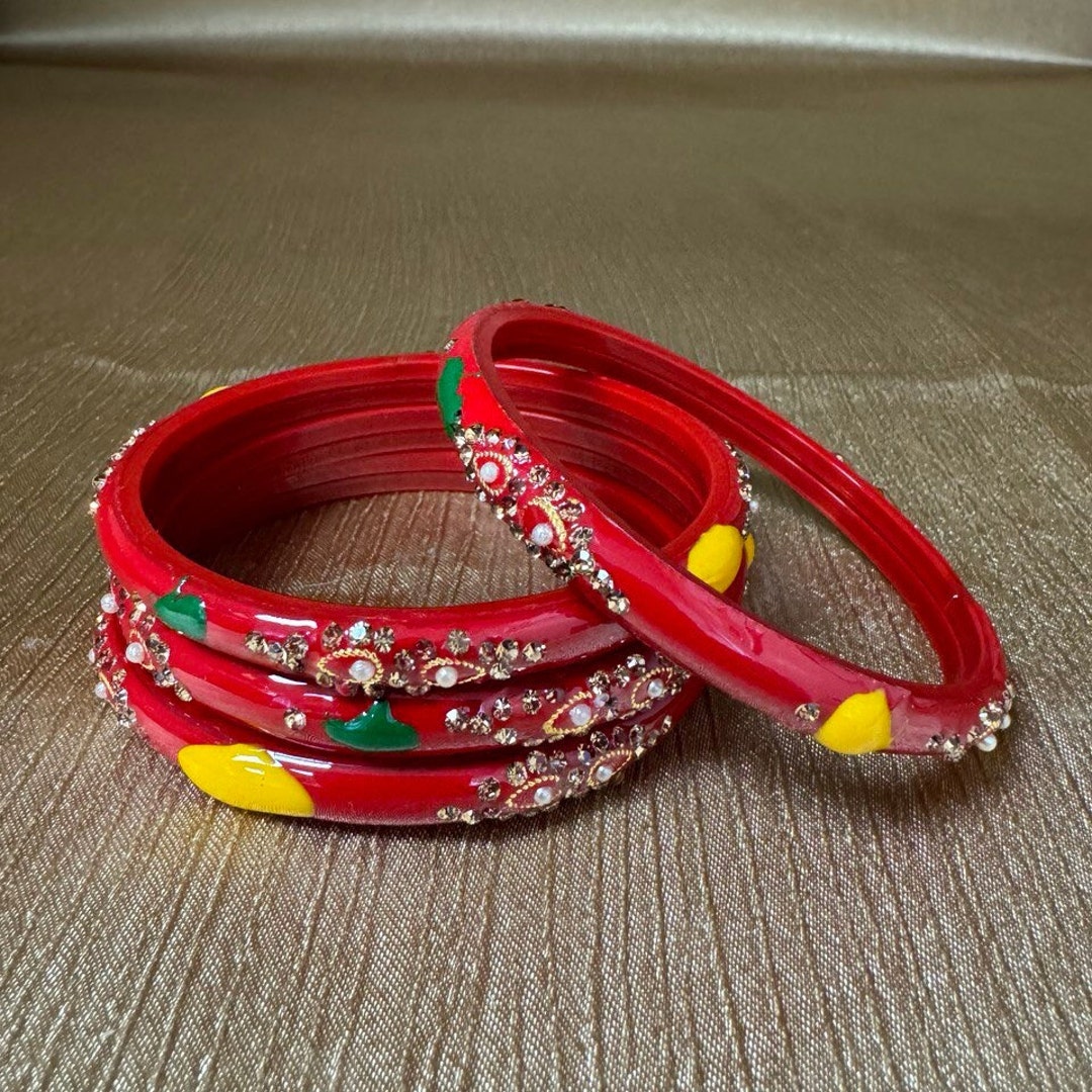 Ghunghat - Glass Bangles Kangan Churiyan Pack of 4 Beautiful Bracelet ...