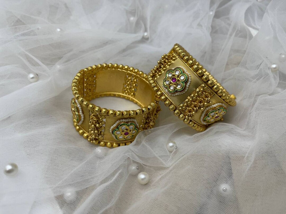 Gold Plated 2pc Openable Kada Bracelet With Pachi Kundan Available in ...