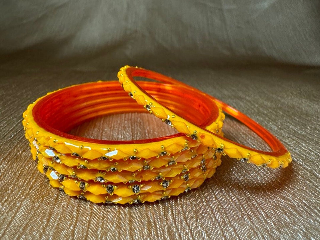 Project - Indian Glass Bangles Churiyan Set With Handwork Pack of 6 - Etsy