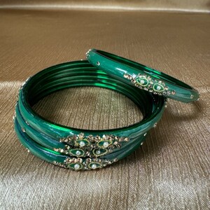 Ghunghat Glass Bangles - Set of 4 Elegant Bracelets - Etsy