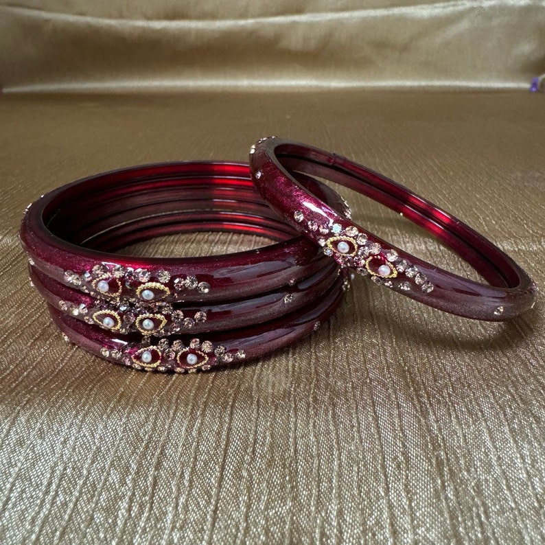 Ghunghat Glass Bangles - Set of 4 Elegant Bracelets - Etsy