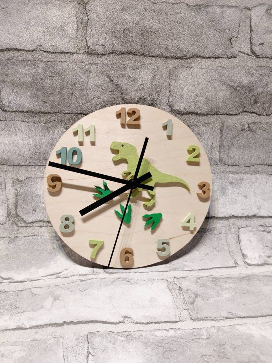 Wooden Dinosaur Clock Childrens Clock Gift Birthday - Etsy