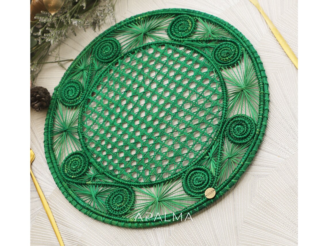 Caracoli Green Iraca Straw Placemats Made of Natural Palm - Etsy