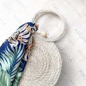 Straw Bag Hand Woven Iraca Palm Bag Handmade Palm Bag Top Handle Purse ...