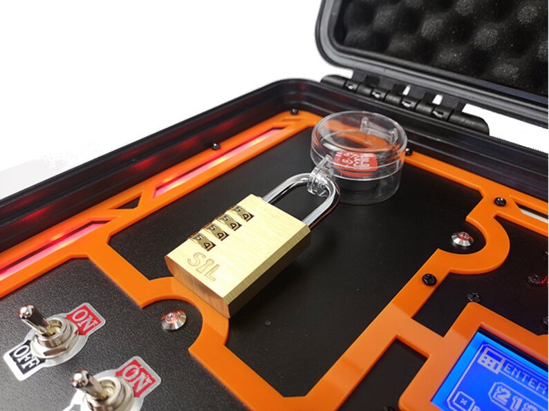 Explorer Case Pro Ultimate Portable Escape Room Prop - Etsy