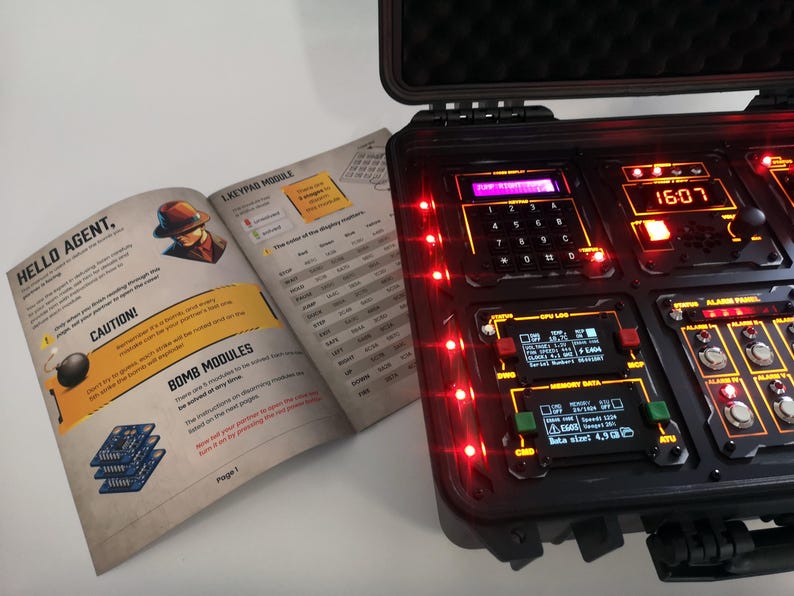Defuse the Bomb - Standalone Escape Game - Etsy