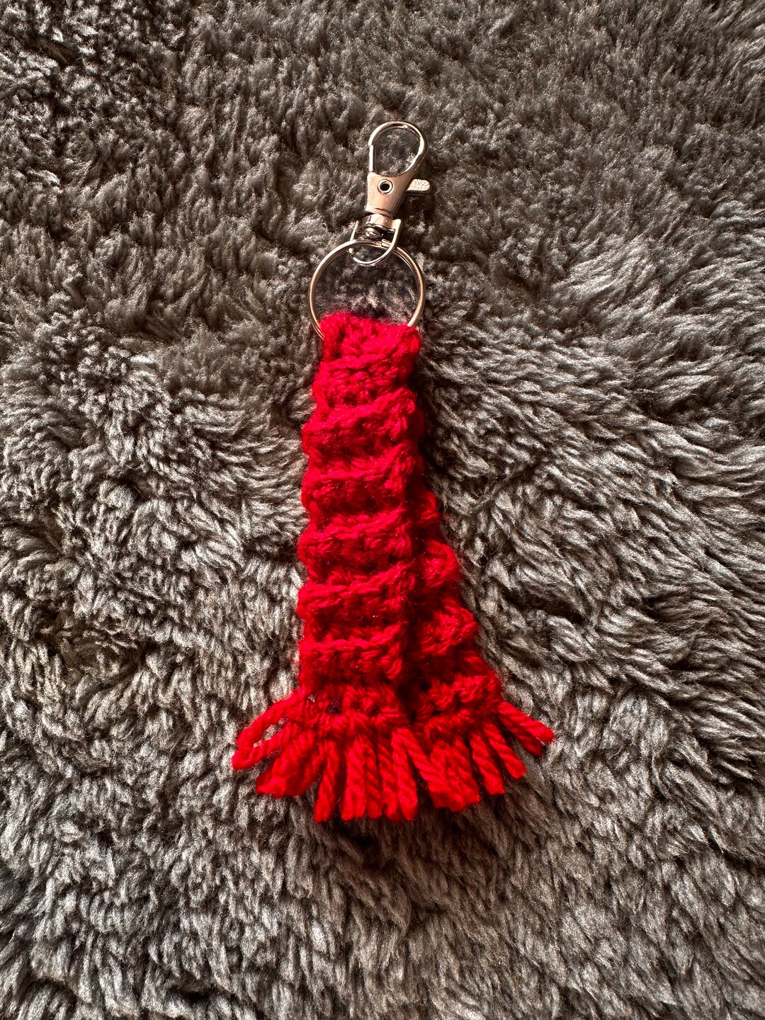 Taylor Swift 'all Too Well' Inspired Red Scarf Keyring Keychain ...