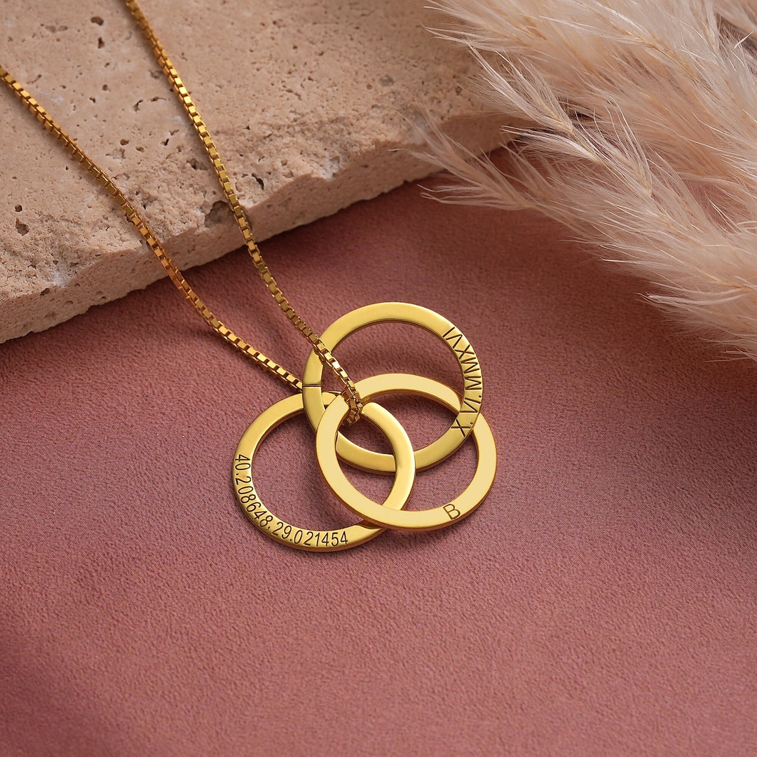 14K Gold Family Necklace • Personalized Gift • Linked Circle Necklace ...