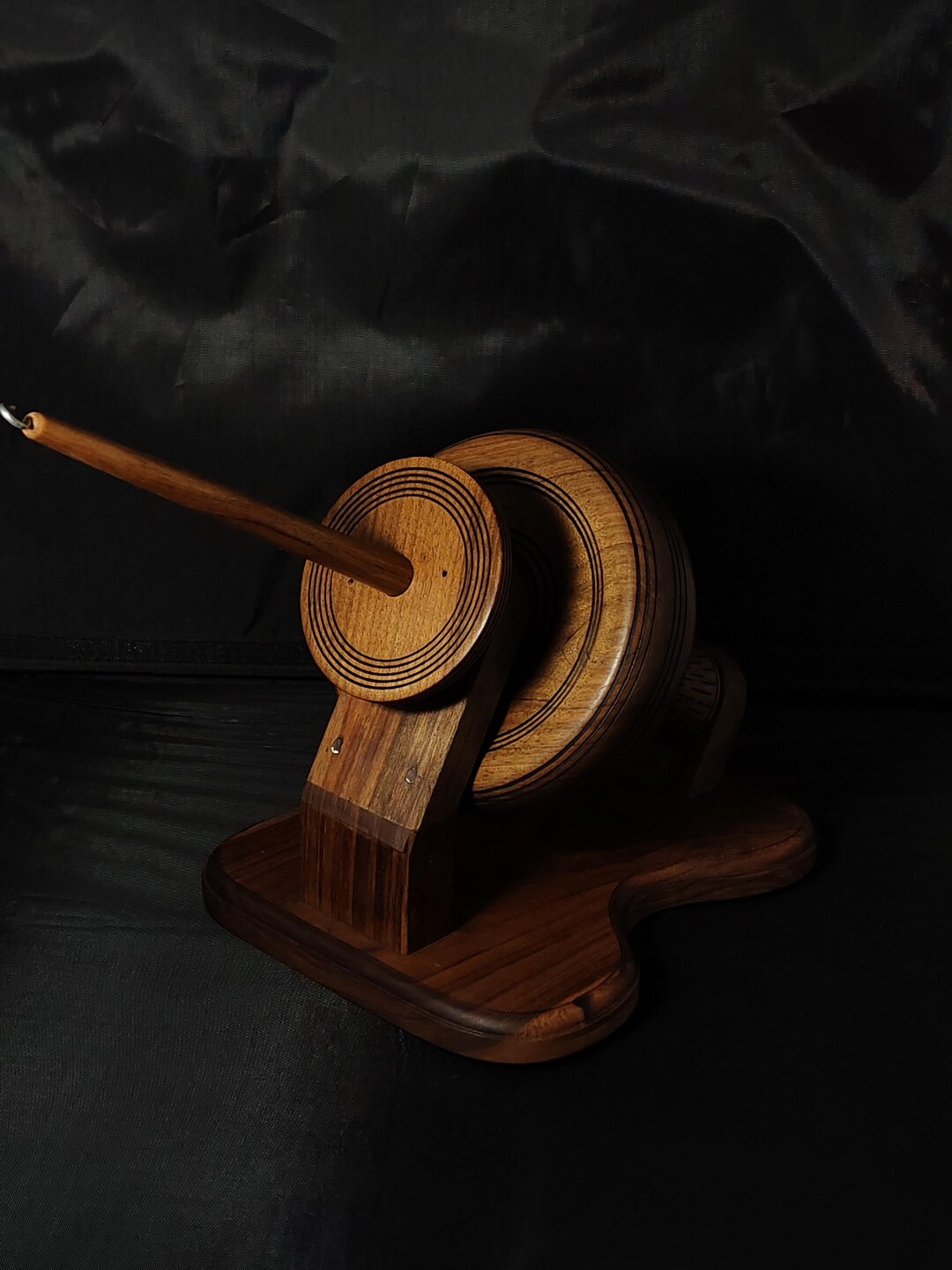 Walnut Kick Spindle – Removable Spindle & Bearing System - Etsy