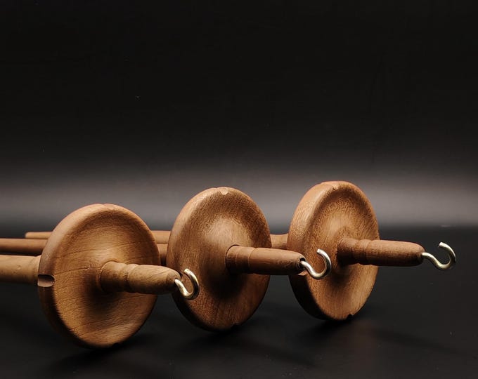 Set of 3 Walnut Drop Spindles: Versatile Tools for Your Spinning Projects - Etsy