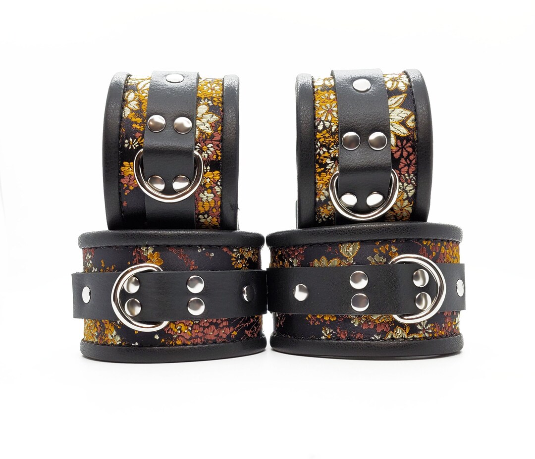 Wrist & Ankle Cuff Set Lockable BDSM Leather Bondage Restraints in ...