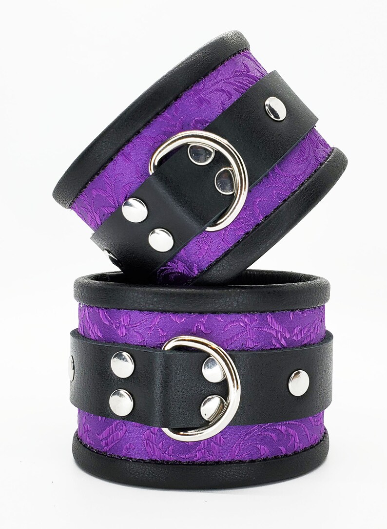 Submissive Collar & Cuff Set Lockable BDSM Leather Bondage Restraints ...