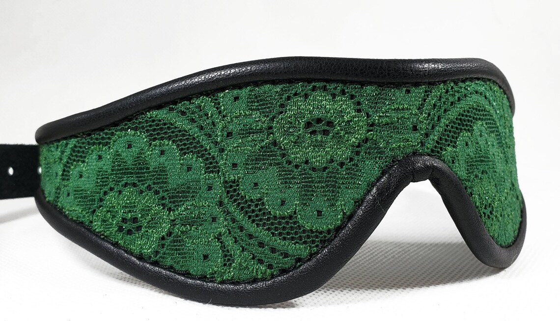 Restraint Set Wrists Ankles Collar Blindfold BDSM Leather & Kelly Green ...