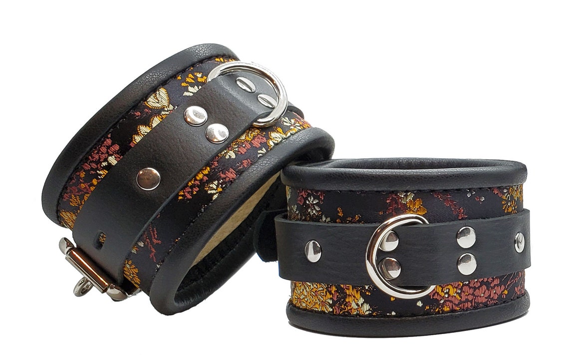 Submissive Collar & Wrist Cuff Set Lockable BDSM Leather | Etsy