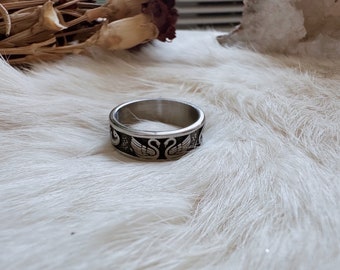 Rose Gold Swan Ring, Feminine Jewelry, Vintage Inspired Jewelry, Aphrodite Jewelry, Resizable ...