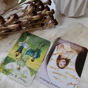 Angels and Auras Oracle Card Deck Reading, Oracle Reading, Tarot ...