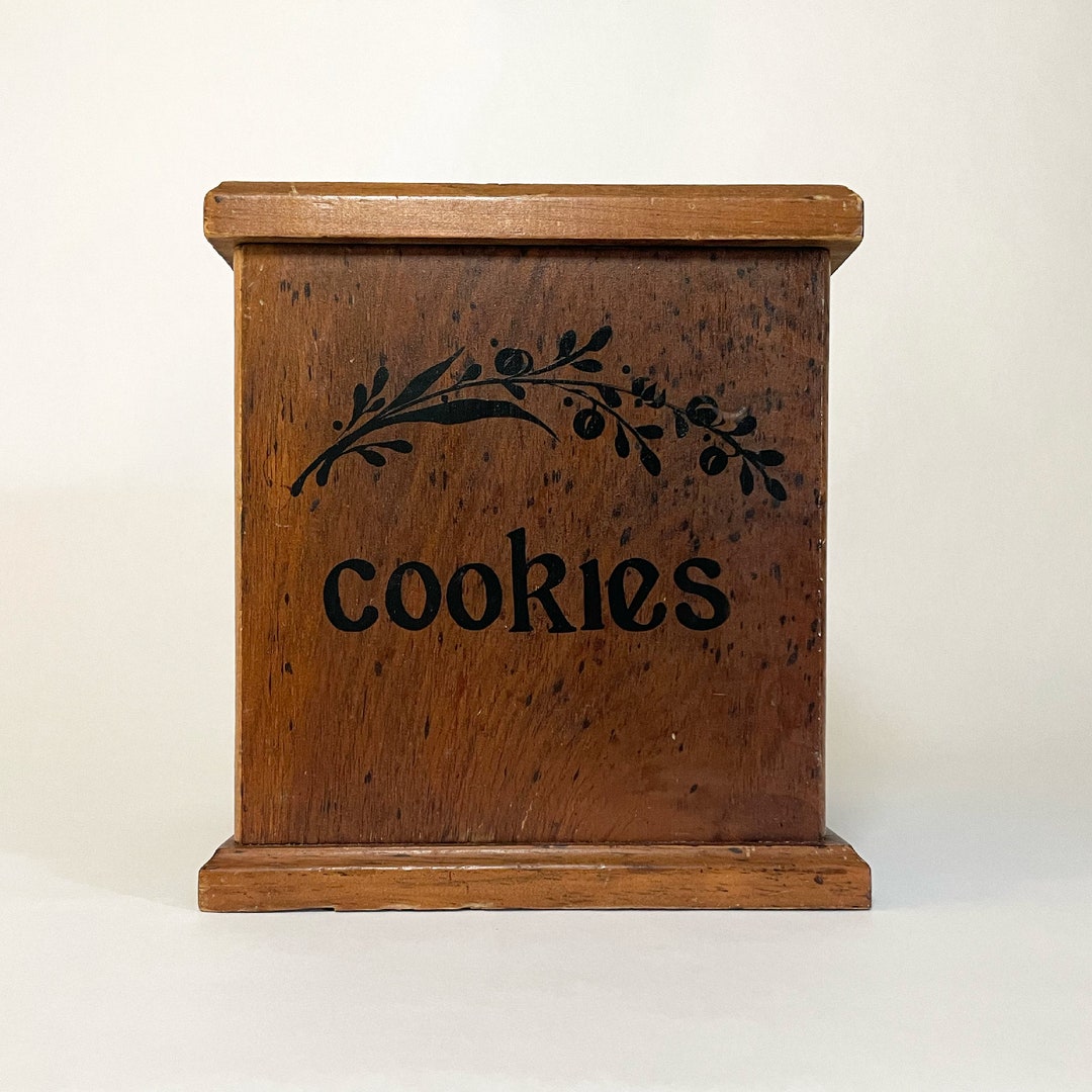 Basketville Wooden Cookies Box Container With Insert and Handle, Putney ...