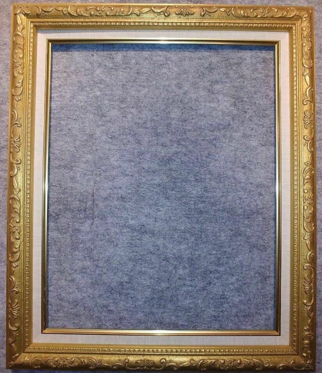 2.5 Gold Contemporary Wood Frame Photo Art Gallery 1133GL Frames4artcom ...