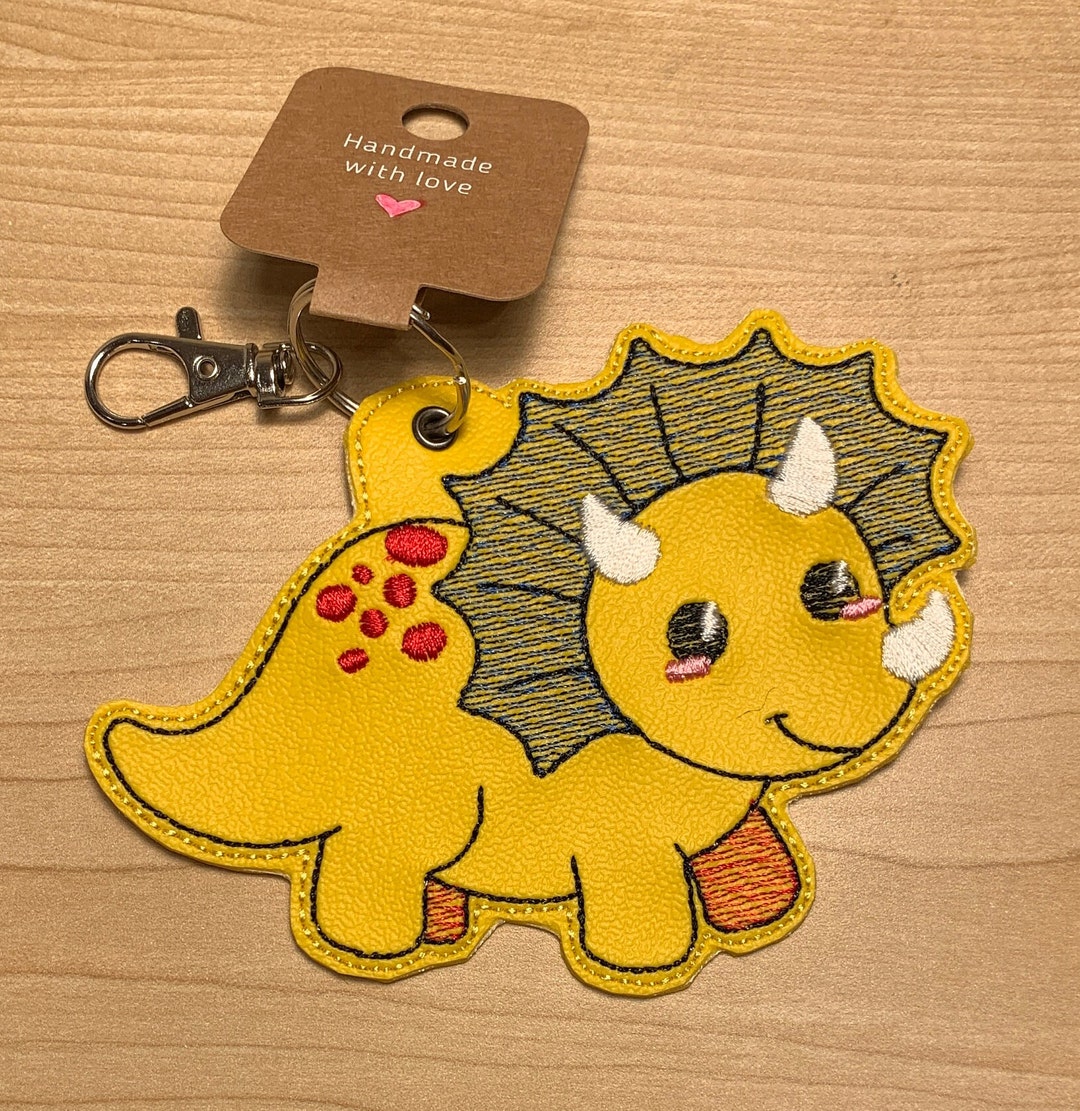 Triceratops, Dinosaur Tag, Dinosaur Key Fob, Dinosaur Key Ring, Vinyl ...