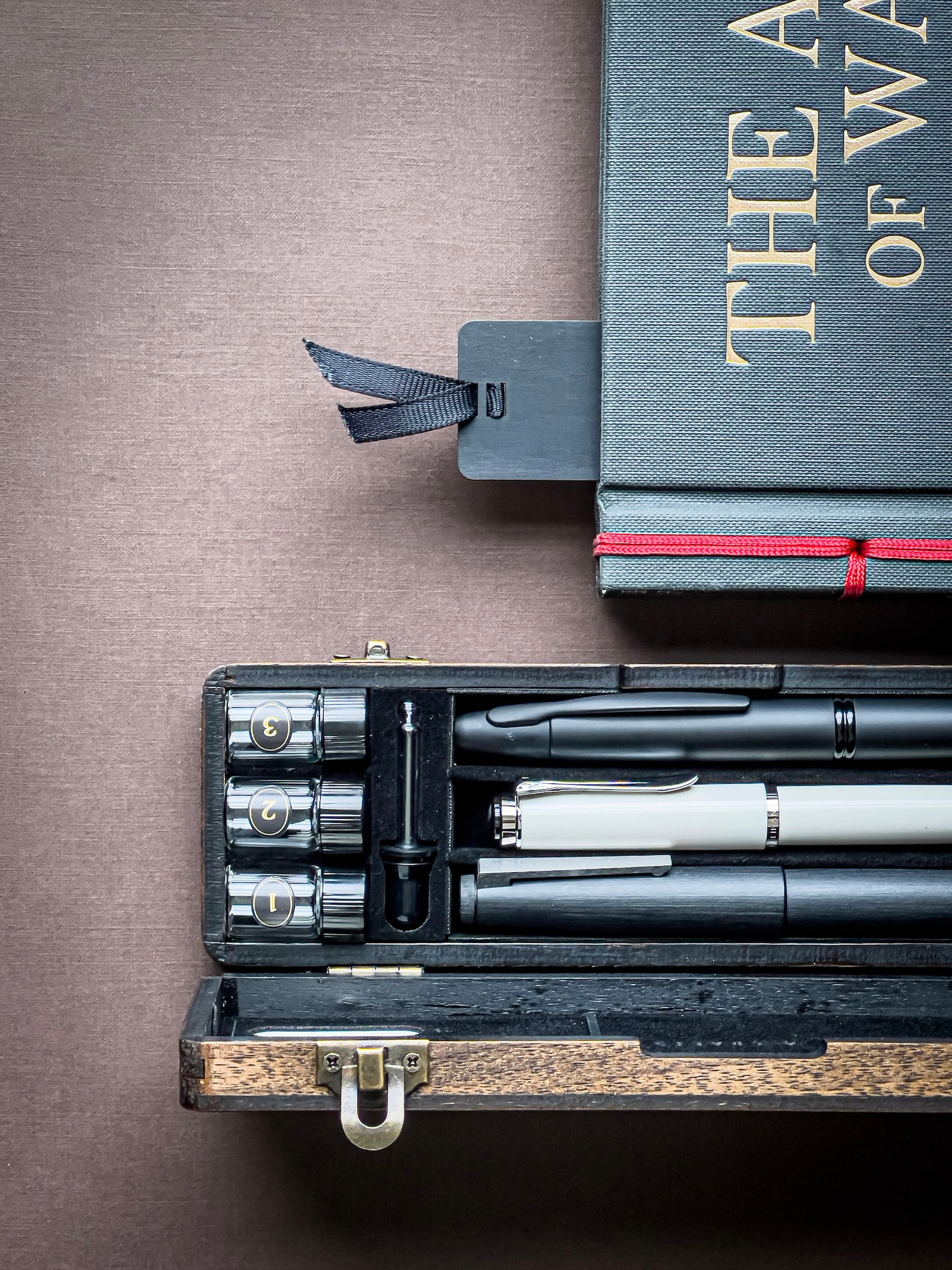 3 Pen & Sample Box - Etsy