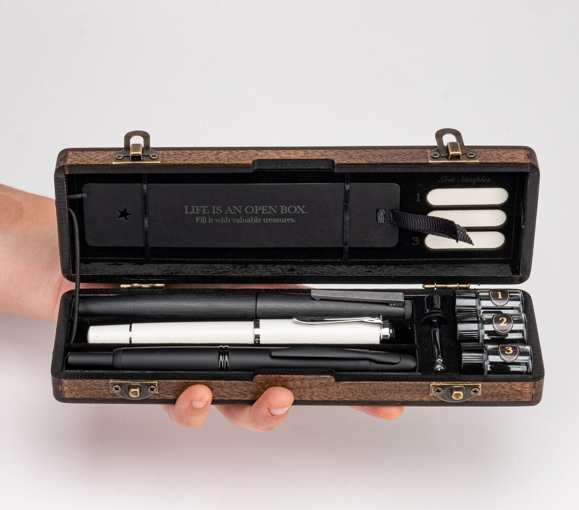 3 Pen & Sample Box - Etsy