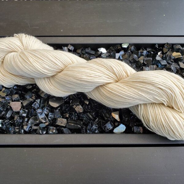 Undyed Alpaca Yarn - Etsy