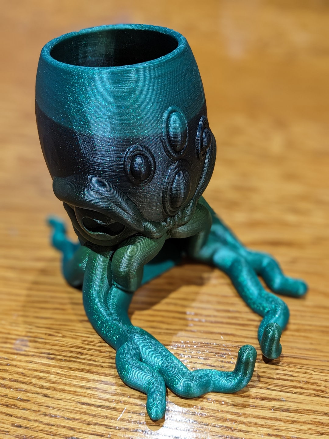 Alien Dice Tower- 3D Printed, Choose Your Color - Etsy